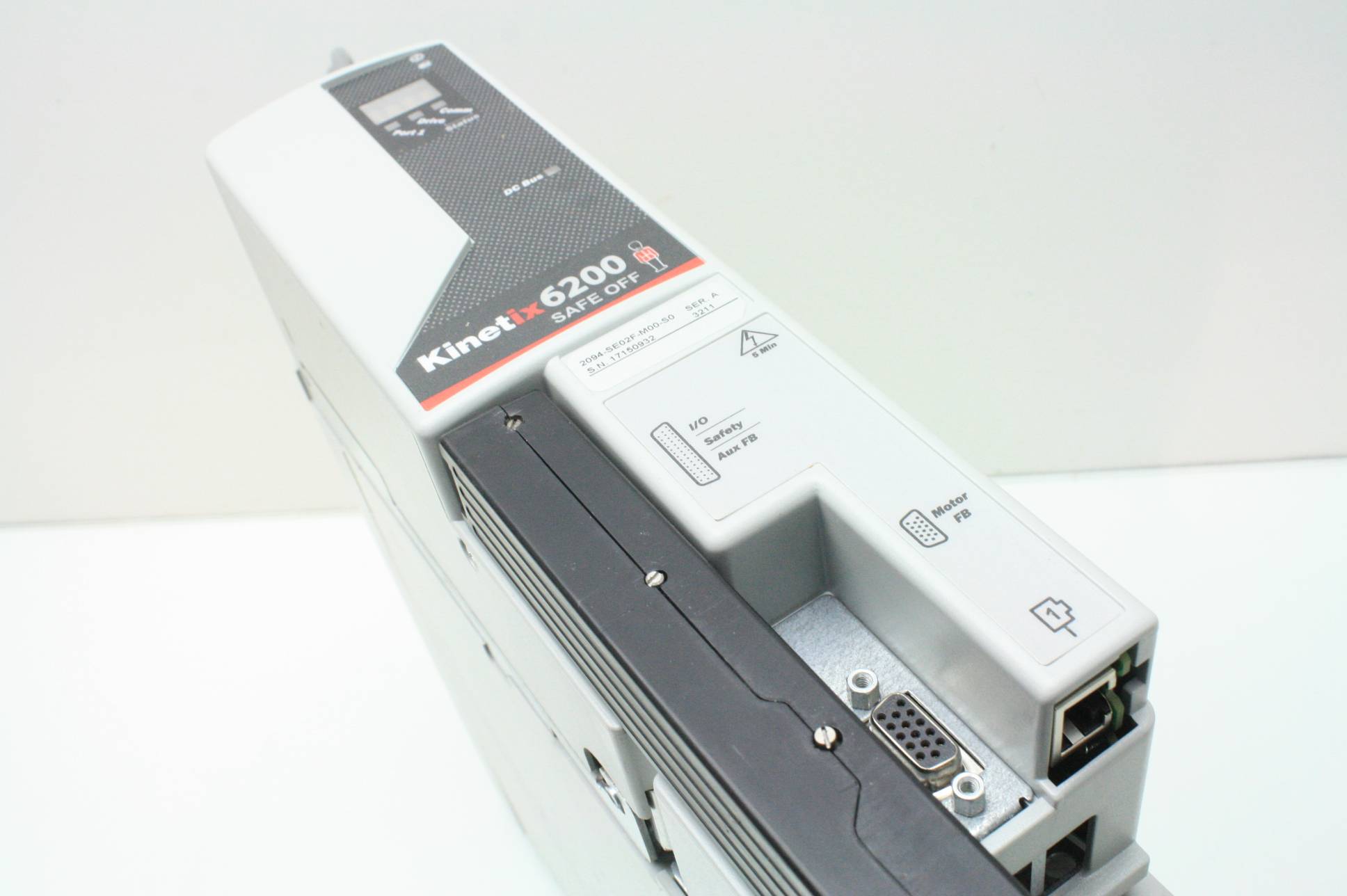 Allen Bradley Kinetix 6200 Safety Servo Drive 2094-SE02F-M00-S0 Axis ...